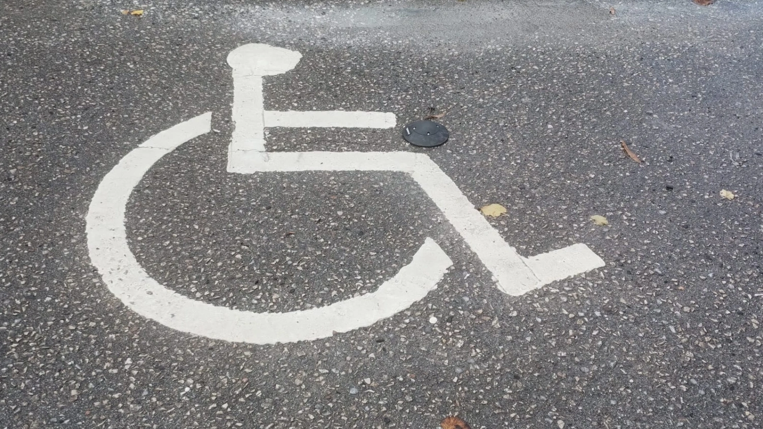 Pessoas com mobilidade condicionada têm sensores em lugares de ...